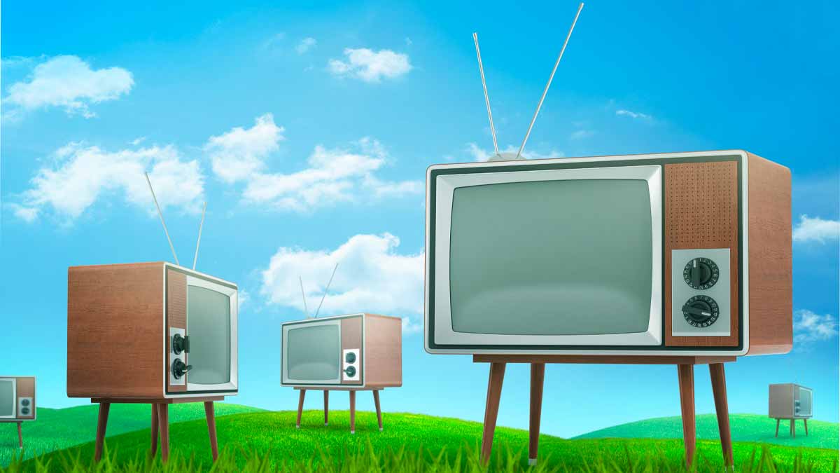 Tailles TV : comment convertir les pouces en centimètres